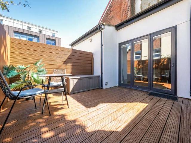2 Bedroom Flat