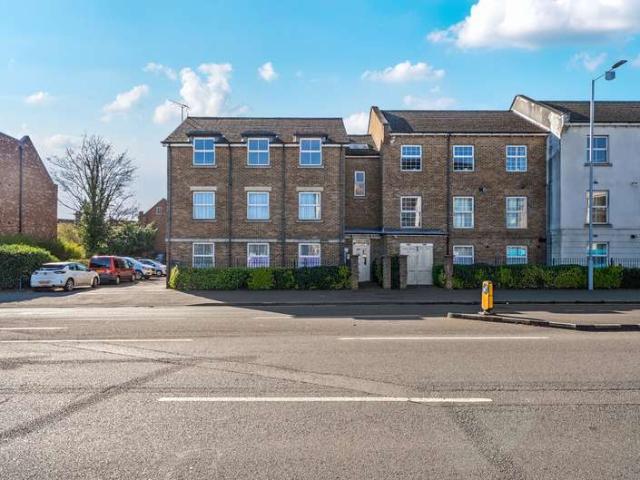 2 Bedroom Flat