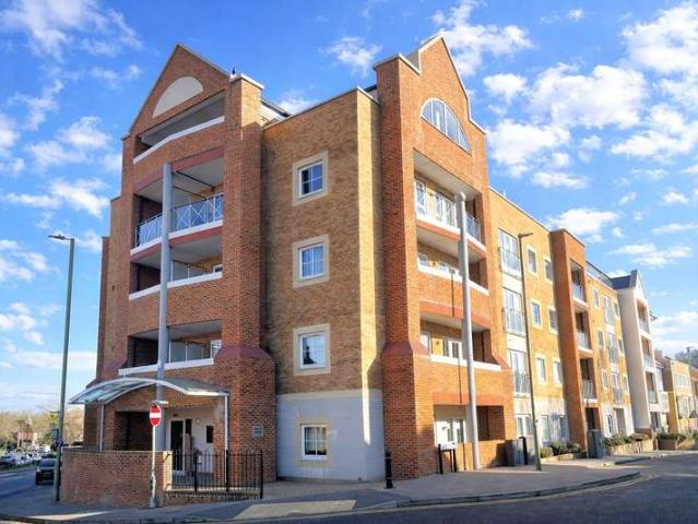 2 Bedroom Flat