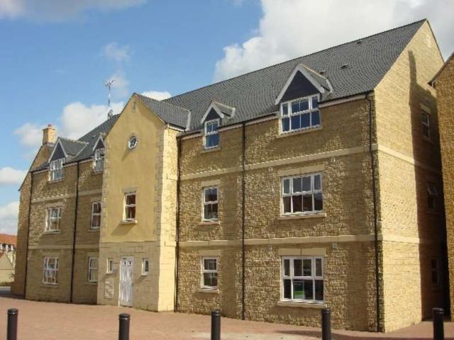 2 Bedroom Flat