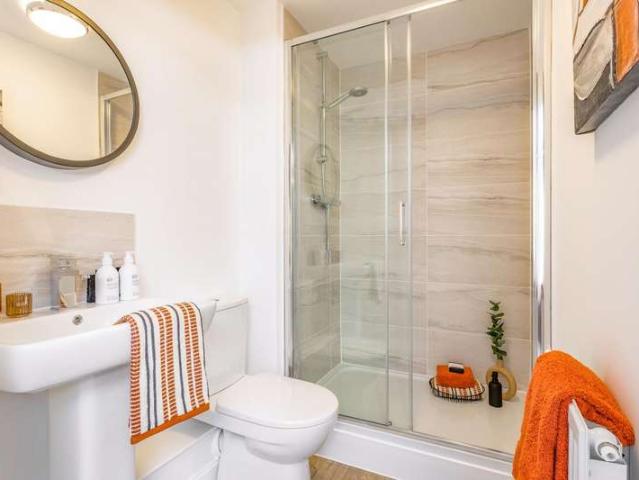 2 Bedroom Flat