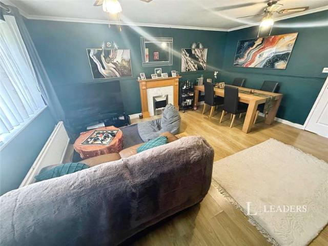 2 Bedroom Flat
