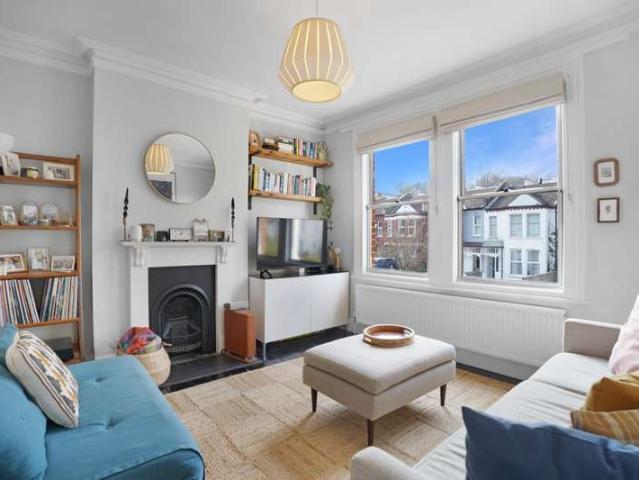 2 Bedroom Flat