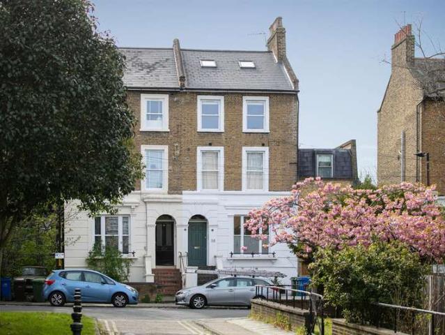 2 Bedroom Flat