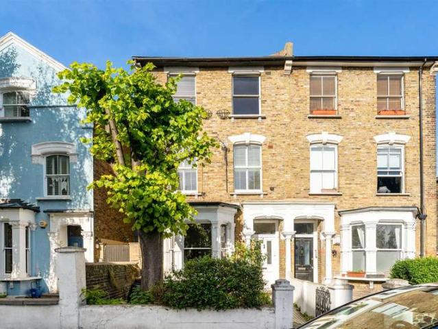 2 Bedroom Flat
