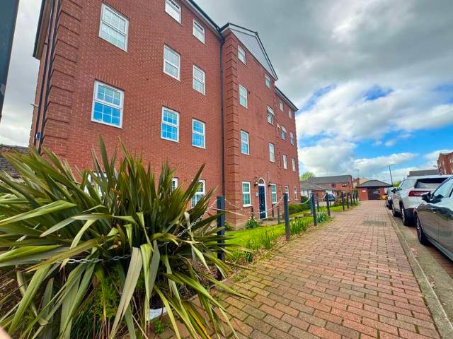 2 Bedroom Flat