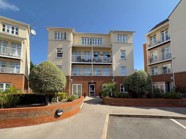2 Bedroom Flat