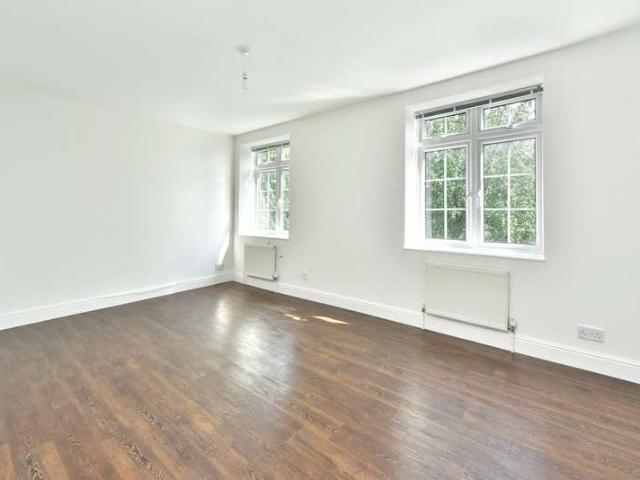 2 Bedroom Flat