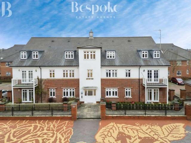 2 Bedroom Flat