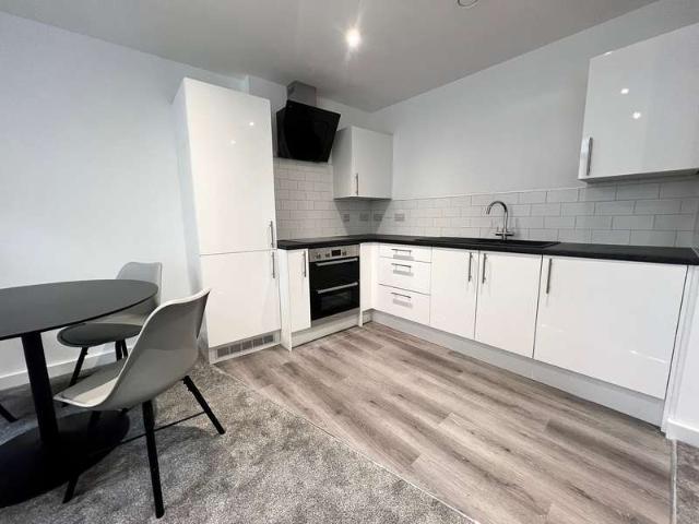 2 Bedroom Flat
