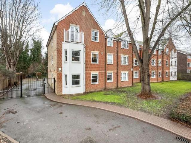 2 Bedroom Flat