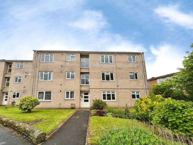 2 Bedroom Flat