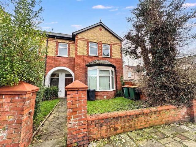 2 Bedroom Flat
