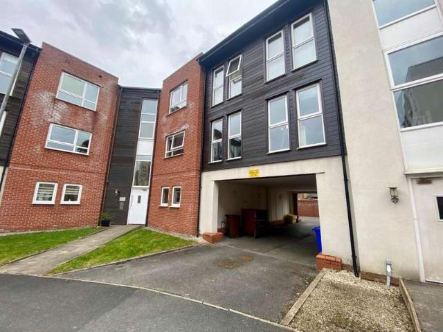 2 Bedroom Flat