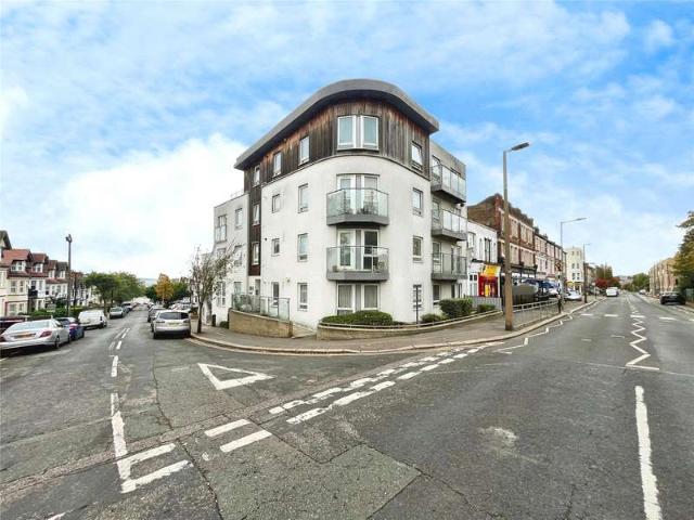 2 Bedroom Flat