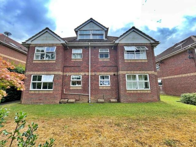 2 Bedroom Flat