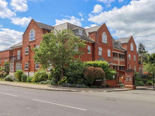 2 Bedroom Flat
