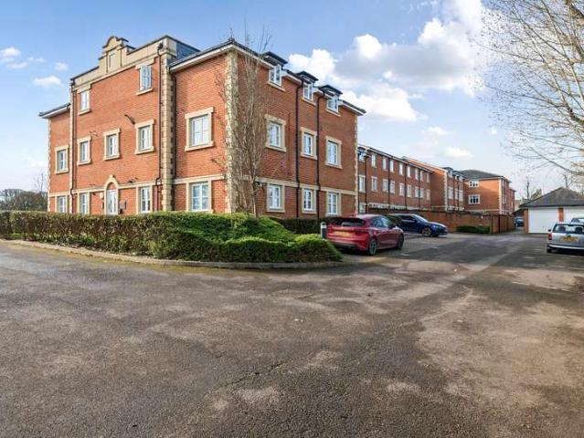 2 Bedroom Flat