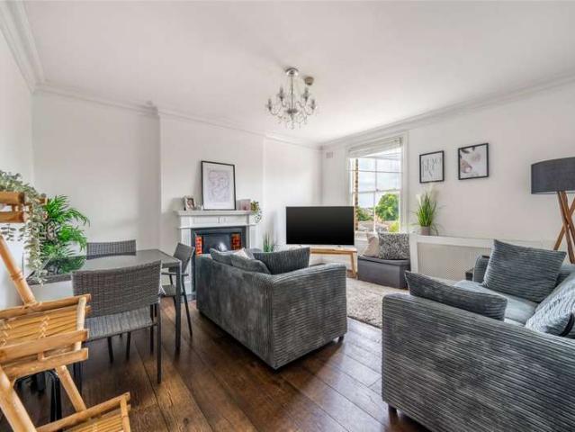 2 Bedroom Flat