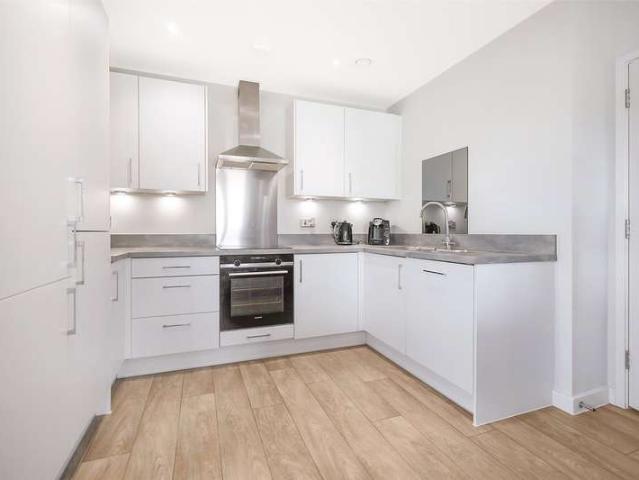 2 Bedroom Flat