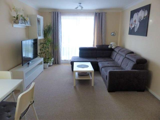 2 Bedroom Flat