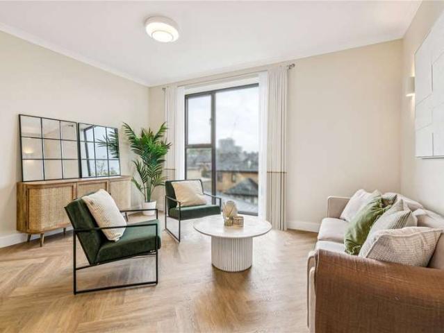2 Bedroom Flat