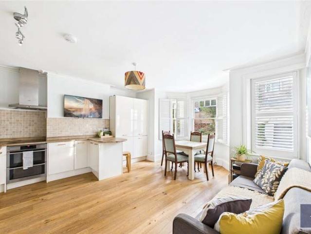 2 Bedroom Flat