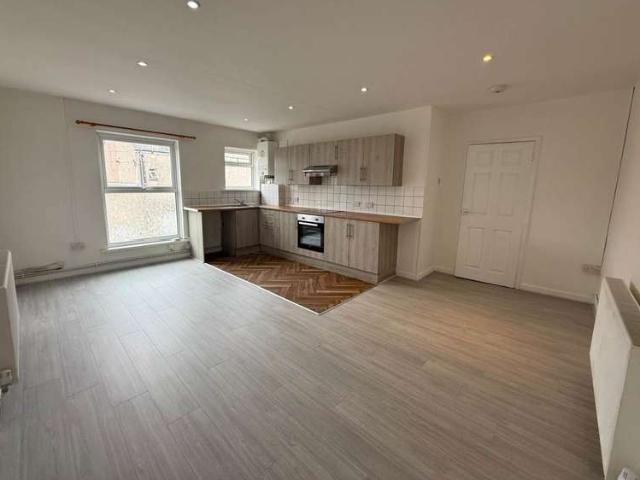 2 Bedroom Flat