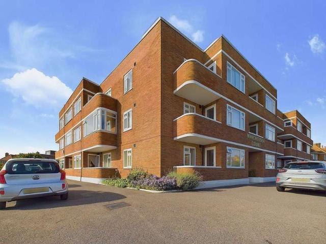 2 Bedroom Flat