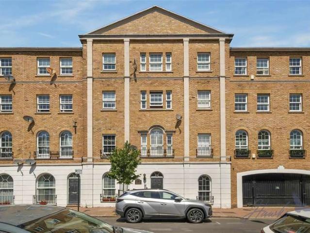 2 Bedroom Flat