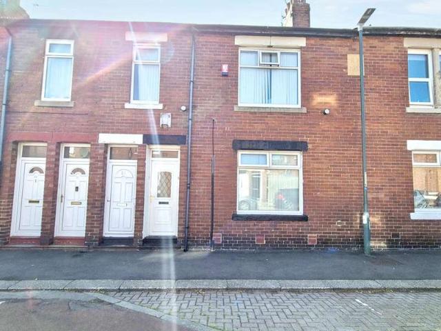 2 Bedroom Flat