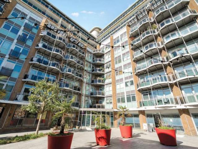 2 Bedroom Flat