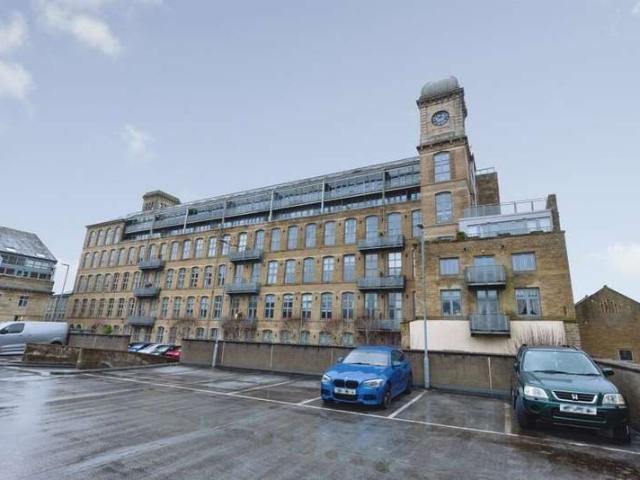 2 Bedroom Flat