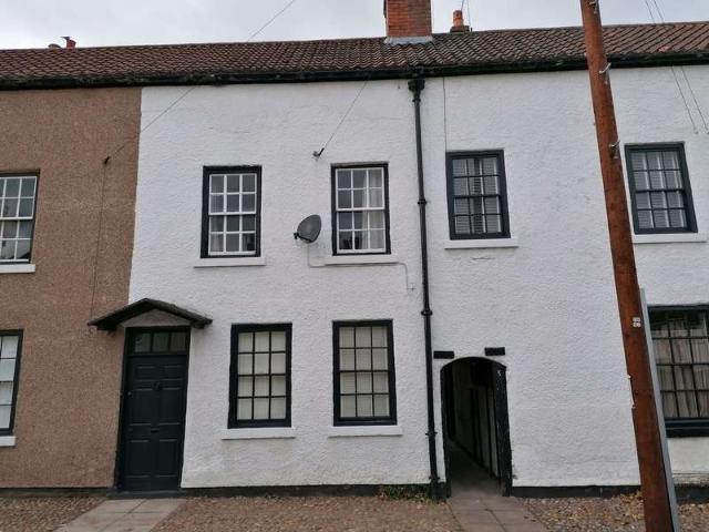 2 Bedroom Flat