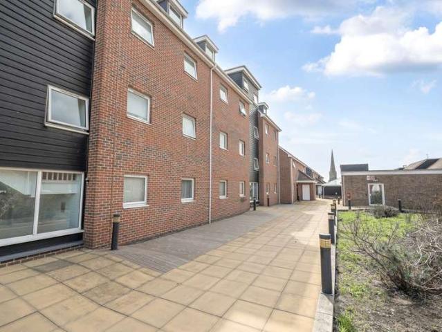 2 Bedroom Flat