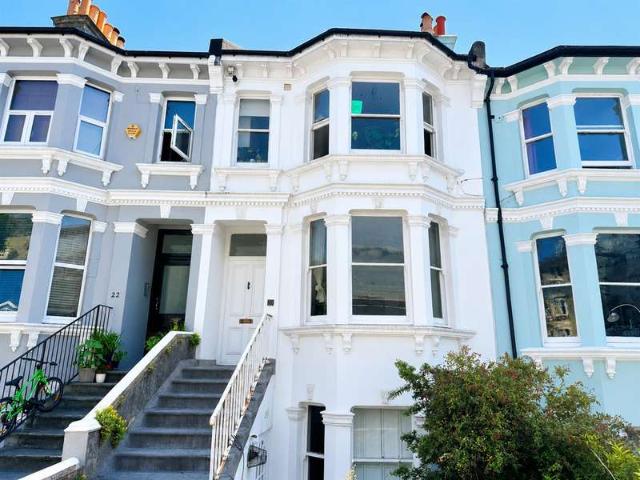 2 Bedroom Flat
