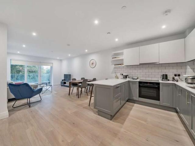 2 Bedroom Flat