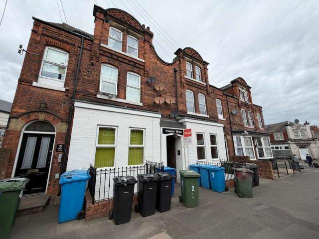 2 Bedroom Flat