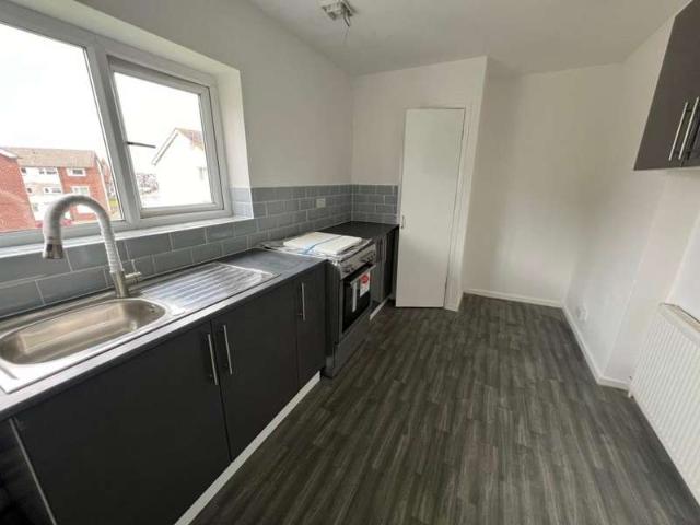 2 Bedroom Flat