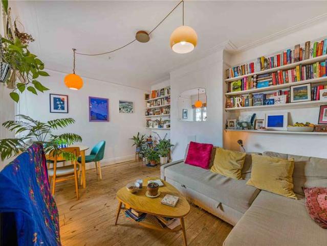 2 Bedroom Flat