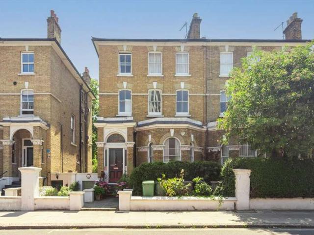 2 Bedroom Flat