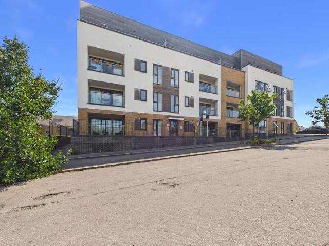 2 Bedroom Flat
