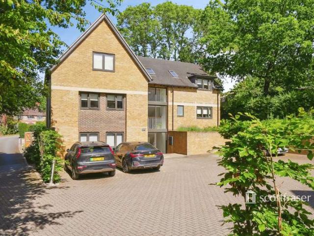 2 Bedroom Flat