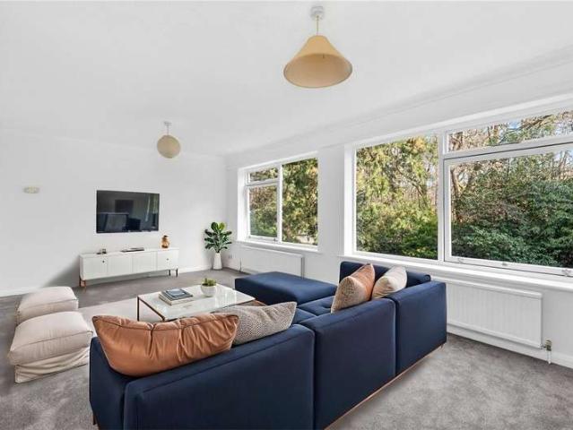 2 Bedroom Flat