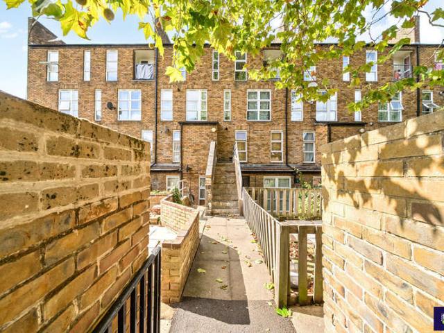 2 Bedroom Flat