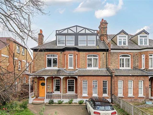 2 Bedroom Flat