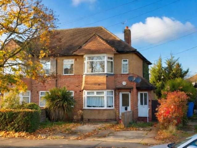 2 Bedroom Flat