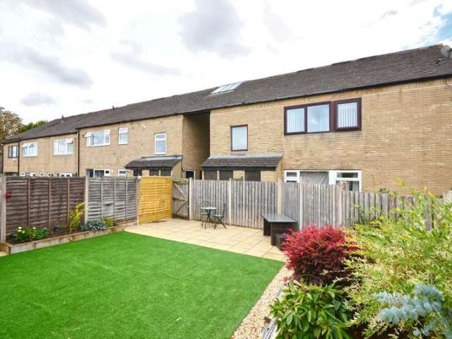 2 Bedroom Flat