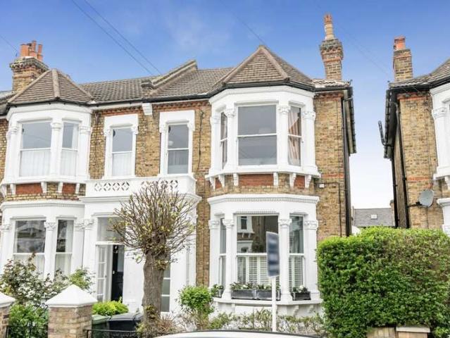 2 Bedroom Flat