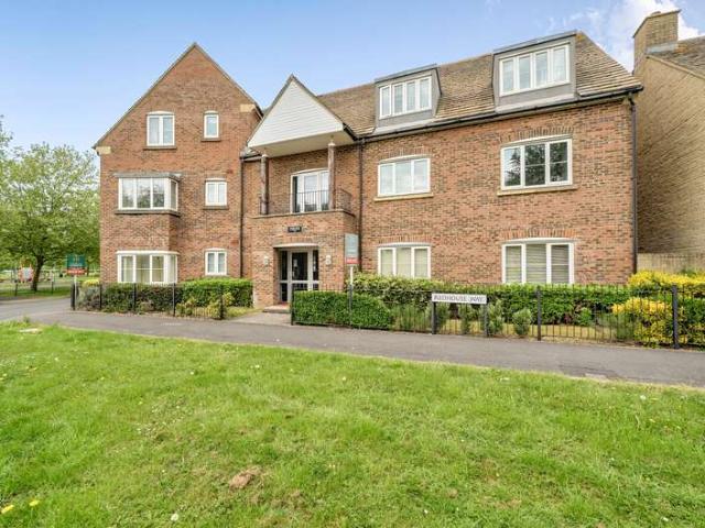 2 Bedroom Flat